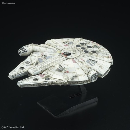 SWVM K006 Millennium Falcon Star Wars Vehicle Model