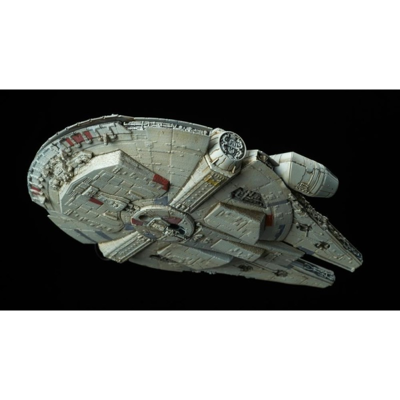 SWVM K006 Millennium Falcon Star Wars Vehicle Model