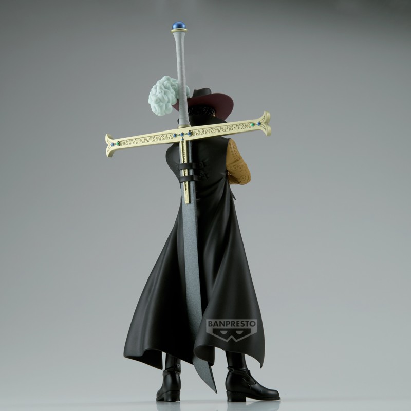 One Piece DXF Dracule Mihawk The Grandline Series Extra Figure